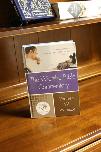 Wiersbe Bible Commentary NT by Warren W. Wiersbe (2007, Hardcover ...