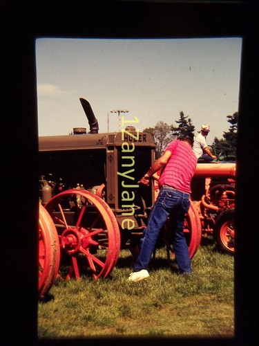 AC4108 35mm Slide of an Allis-Chalmers from MEDIA ARCHIVES MEN HUBER ...