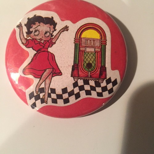 Betty Boop button/pinback | eBay