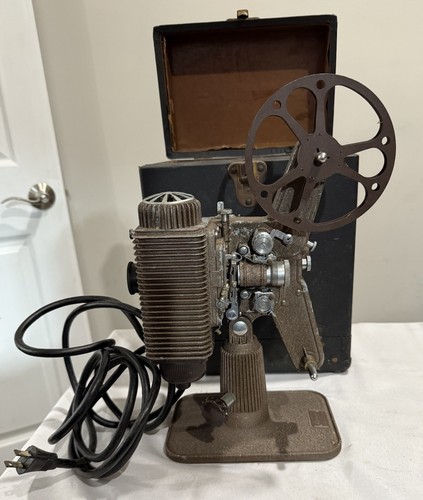 Vintage Revere Eight 8mm Film Projector Model 85 w/ Case, Reel & Cable ...