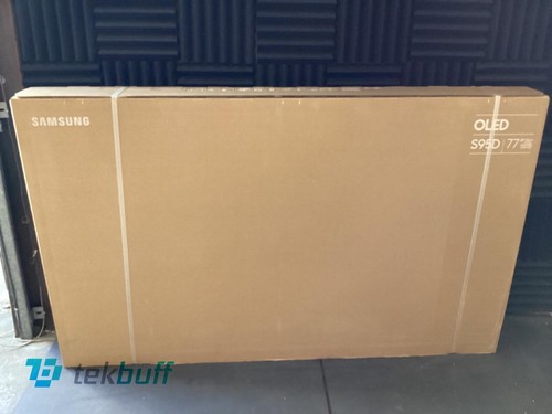 Samsung 77" S95D OLED 4K Smart TV - Titan Black (2024) - QN77S95DAFXZA ...