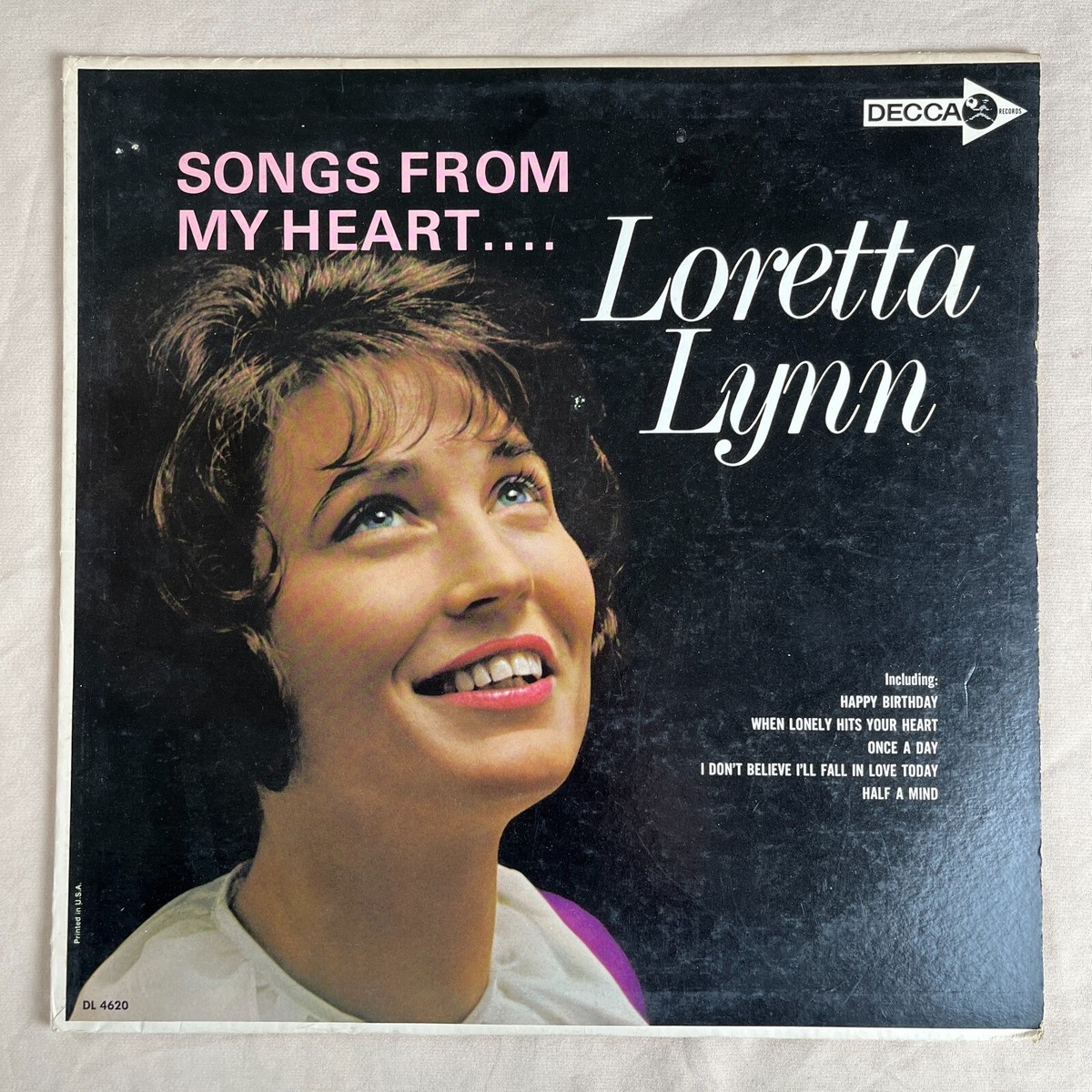 Loretta Love's Instagram, Twitter & Facebook on IDCrawl