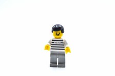LEGO Sets with Minifigure jail002 Police - Jailbreak Joe, White Legs