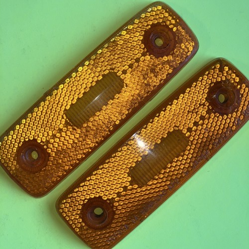 Toyota Side Marker Turn Signal Cover Set of 2 '85-89 OEM SAE AP2 6, 14 ...