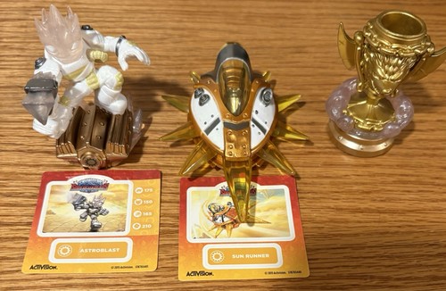 Skylanders Superchargers Sky Racing Action Pack Astroblast Sky Trophy ...