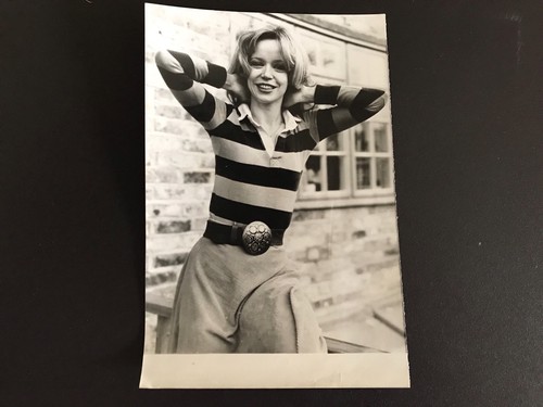 ANGHARAD REES - PHOTO DE PRESSE ORIGINALE 13x18 | eBay