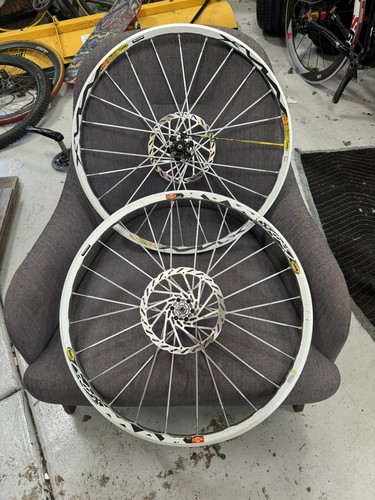 MAVIC CrossMax SL SSC Wheel set 26” Lightly Used Disc Wheel Set. No ...