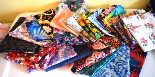 22 different patterns -Cotton Fabric Scrap/Fat Squares, sizes vary, 1 ...