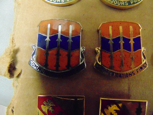 MILITARY INSIGNIA CREST DUI SET OF 2 COMMUNICATIONS FIRST 16TH SIGNAL ...