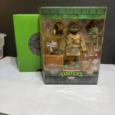 Teenage Mutant Ninja Turtles Super7 Raphael (Undercover - Ultimates)