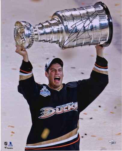 Ryan Getzlaf Anaheim Ducks Autographed 16" x 20" Raising Cup Photograph ...