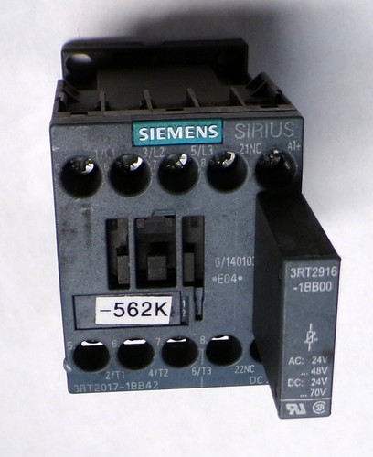 Siemens 3RT2017-1BB42 Contactor w/ 3RT2916-1BB00 Surge Suppressor Used ...