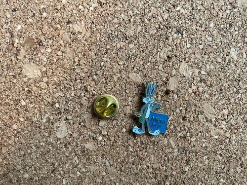 B14 PIN 'S DISNEY CARTOON BD MOVIE HANNAH BARBARA LOONEY TUNES TOONS ...
