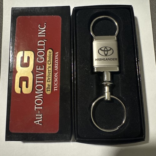 Toyota Highlander Valet Keychain Silver NEW IN BOX | eBay