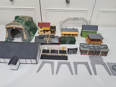 Railway Job Lot in Oo Gauge Model Railway Buildings, Tunnels and ...