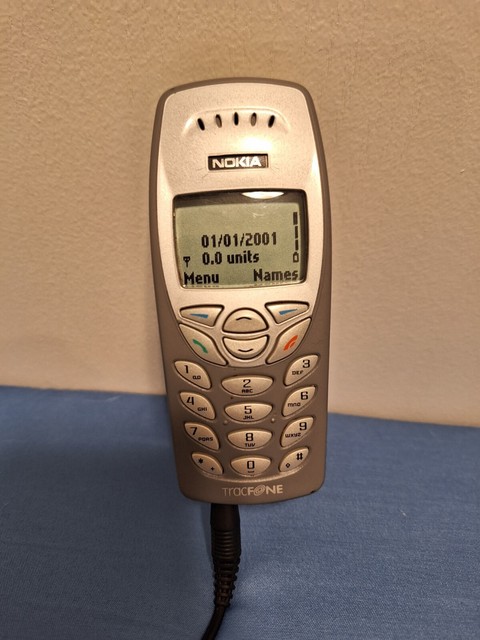 Nokia 1221