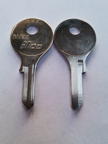 (1) DOM Lista Tool Box Replacement Key Pre-Cut To Your Key Code 6E001 ...