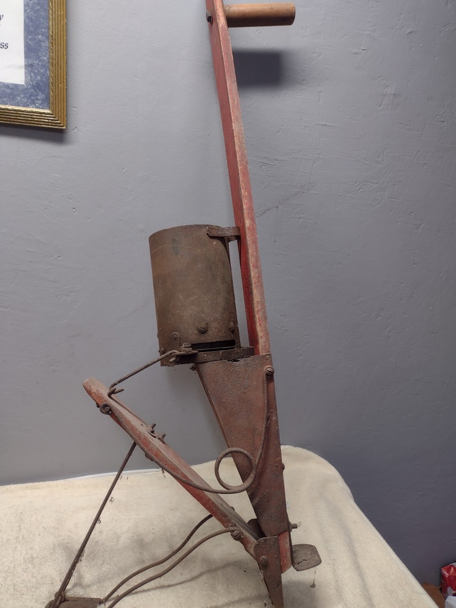 Vintage Antique Early 1900's Corn Seed Planter Seeder 33.5" Tall