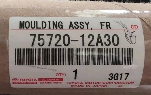 OEM 2019-22 Toyota Corolla Front Left Driver side Belt Molding #75720 ...