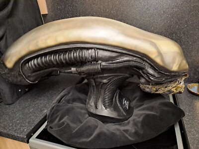 Alien Head in Alien & Aliens Collectables for sale | eBay