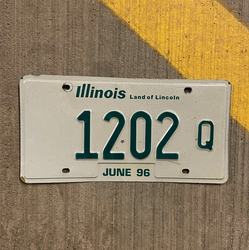 1996 Illinois Truck License Plate Auto Tag Garage Decor Vintage 1202 Q ...