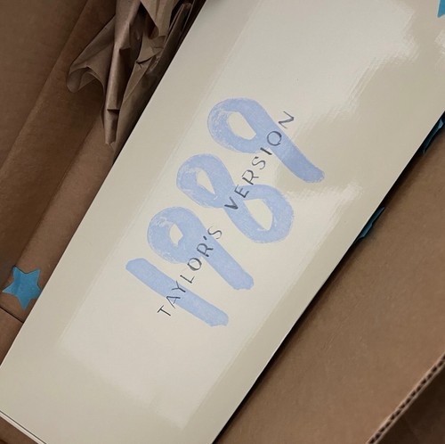 1989 (Taylor's Version) Film Strip Vinyl Display Shelf Shelves IN HAND ...