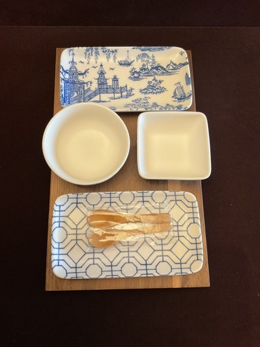 Two's Company Chinoiserie 7 Pieces Tidbits and Tapas Serving Set | eBay