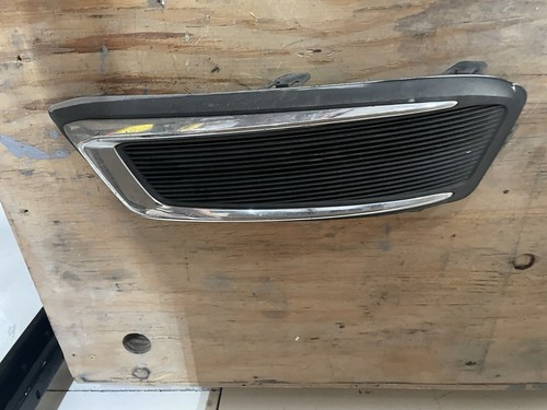 2014 2015 2016 Chevrolet Impala OEM Front Bumper Grille Cover Bezel RH ...