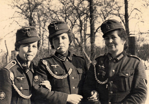 WW II German Photo ... --.Helferin Female Soldiers... | eBay
