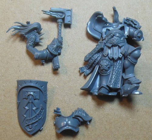 Stormcast Eternals - Liberator Prime w Warhammer & Shield (b) 2014 Age ...