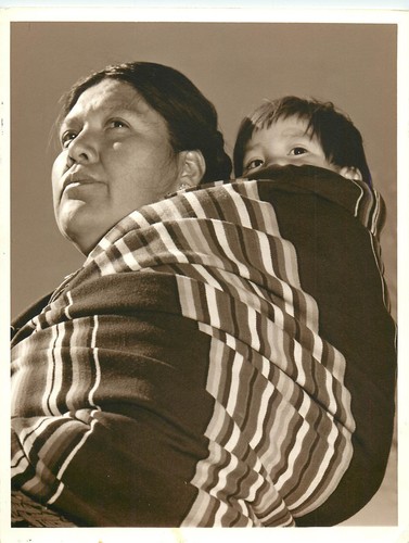 8 7/8" x 9 7/8" Photo Of Navajo?, Pima?, Hopi? Woman With Papoose ...
