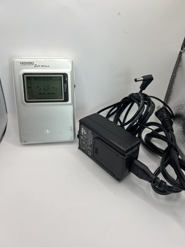 Creative Nomad Jukebox Zen Xtra Silver 30 GB Digital Media Player ...