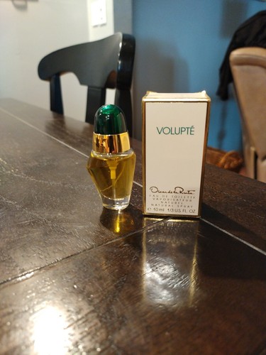 Volupte by Oscar de la Renta Eau de toilette spray 10 ml / 1/3 fl oz ...