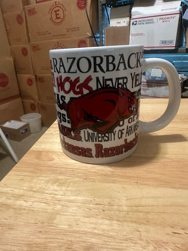 University of Arkansas Razorbacks Beer Mug “Collegiate Officially ...