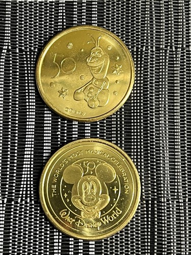 NEW! WALT DISNEY WORLD 50th OLAF FROZEN COMMEMORATIVE CLUB GOLD ...