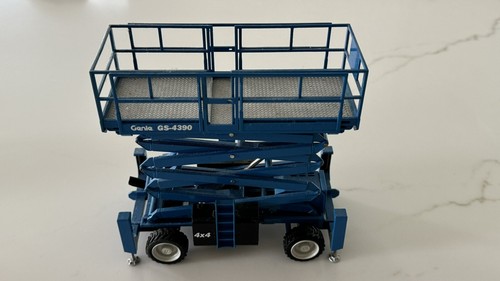 GENIE GS-4390 Scissor Lift Diecast Model Limited Edition 1:32 Scale | eBay