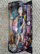 Mattel Freaky Fusion Girl Doll Monster High Dolls & Doll Playsets for ...