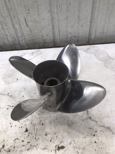 MerCruiser Mercury Marine Bravo 1 boat prop propeller 48-831910 22P 4 ...