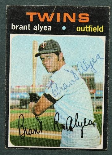 Minnesota Twins star Brant Alyea Autographed / signed 1971 Topps ...