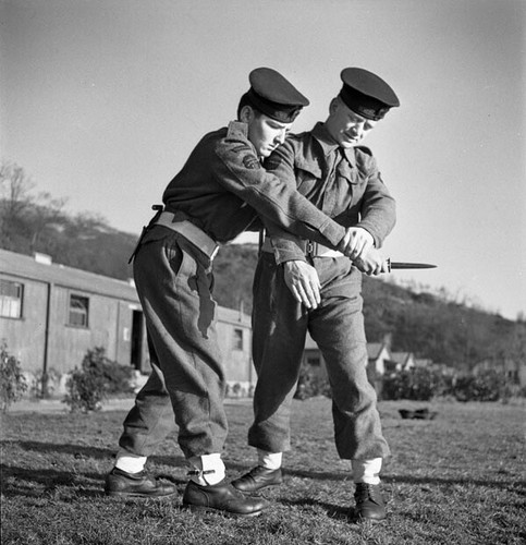 WW2 WWII Photo Canadian Beach Commandos Hand to Hand Combat World War ...