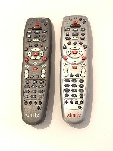 COMCAST/XFINITY Motorola Custom DVR 3-Device Universal Remote Silver ...