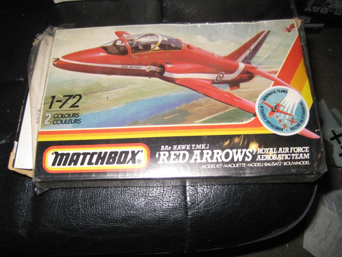 BAe Hawk T.MK.51 'Red Arrows' RAF Aerobatic Team - Matchbox - 1/72 ...