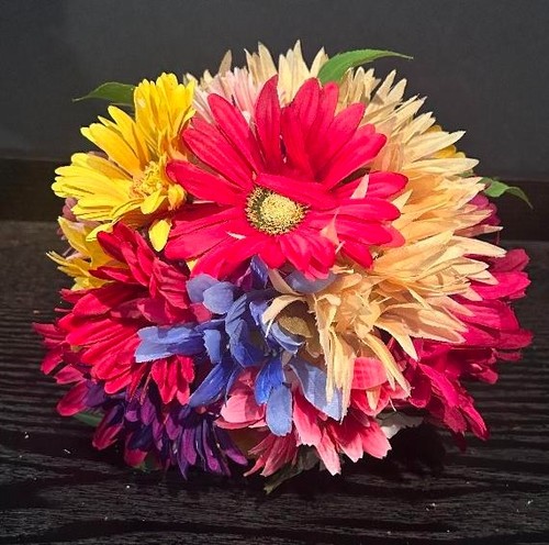 Spring Daisies Kissing Ball Florable | eBay