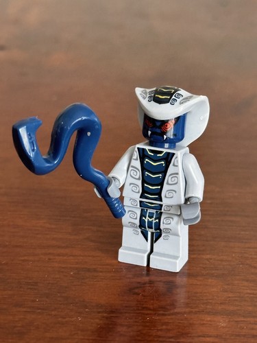 1 x LEGO Minifig MiniFigure Rattler Rattla Ninjago Ninja Snake Like NEW ...