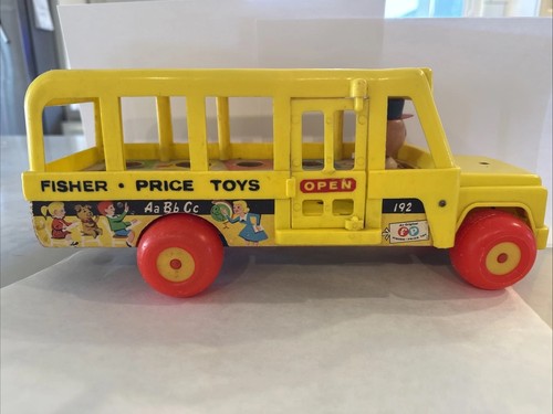Vintage Fisher Price 1965 Play Family School Bus with 7 Little People ...