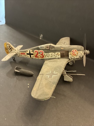 Built Plastic Model Estimated Scale 1/48 Focke Wulf FW-190 | eBay