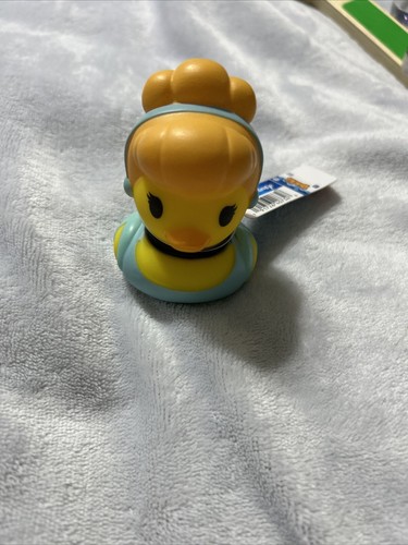 Disney CINDERELLA Duckz Rubber Duck CRUISE Bath Toy Pool Tub Jeep New ...