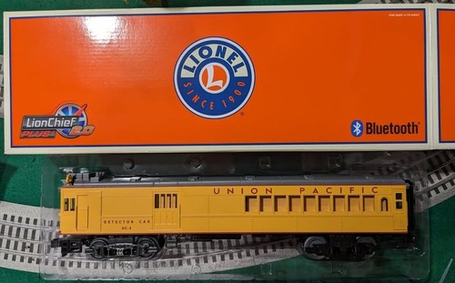 LIONEL UNION PACIFIC LIONCHIEF PLUS 2.0 DOODLEBUG O GAUGE 2235050 NEW ...