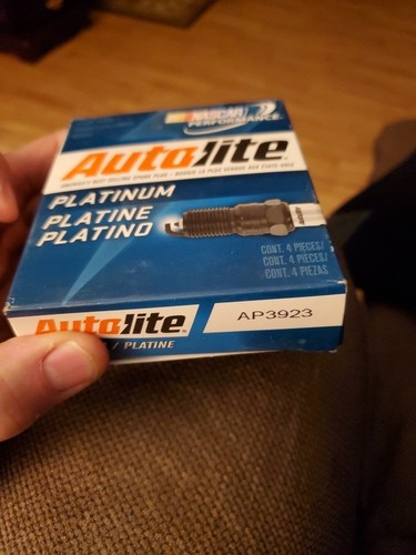 Autolite Platinum AP3923 Automotive Replacement Spark Plugs (4 Pack) | eBay