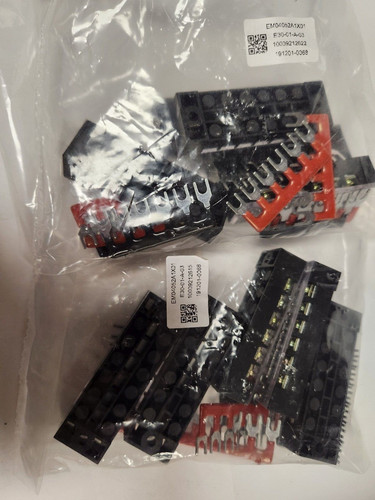 Universal electrical terminal blocks - Lot P309 | eBay